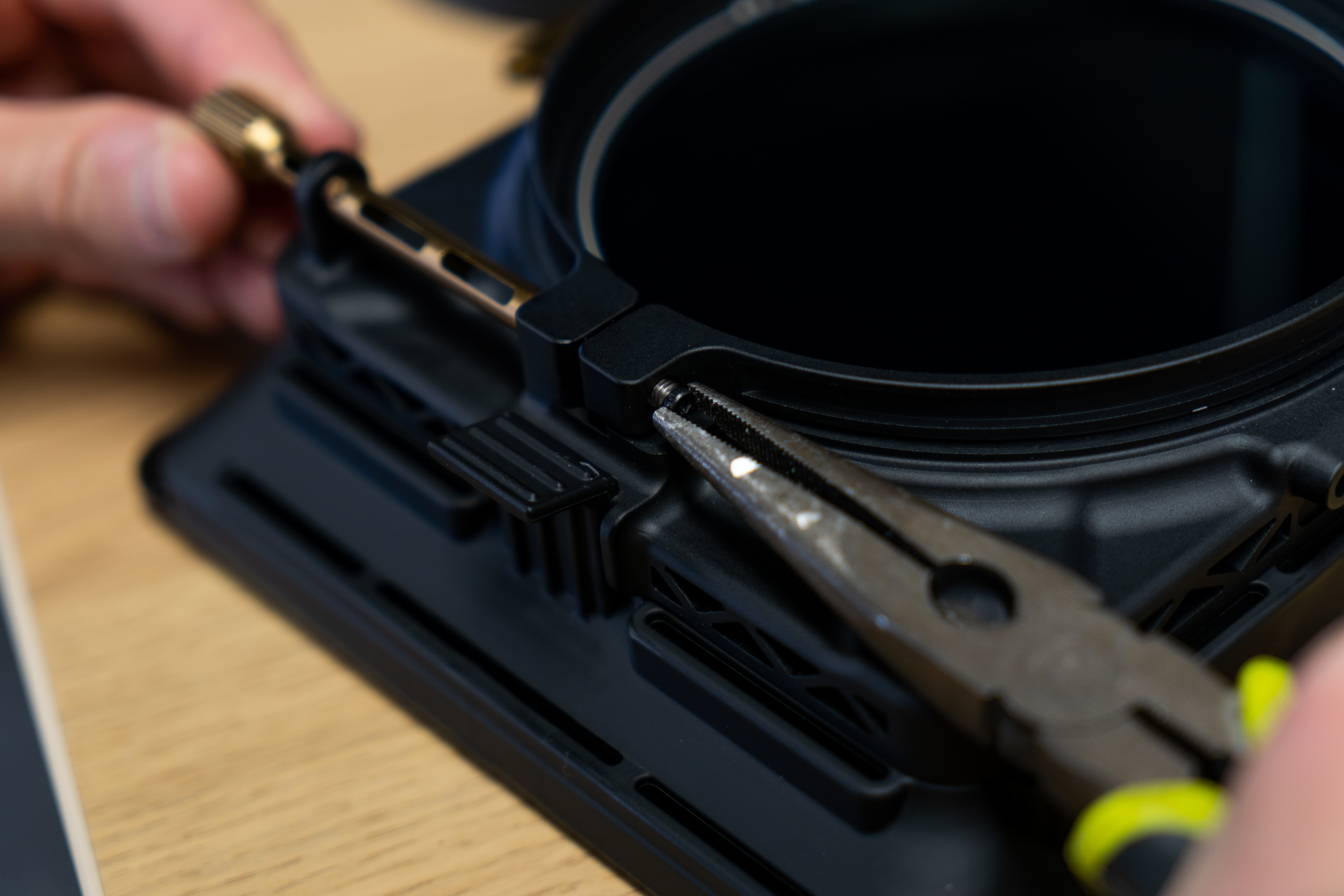 Replacing the BaseCamp Core Clamp Screw – PolarPro